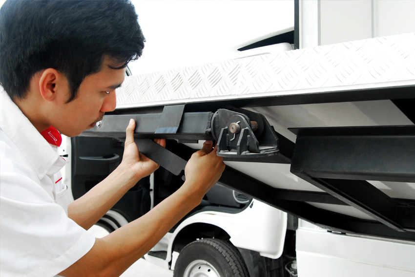 Mobile Hydraulic Stage — Carryboy