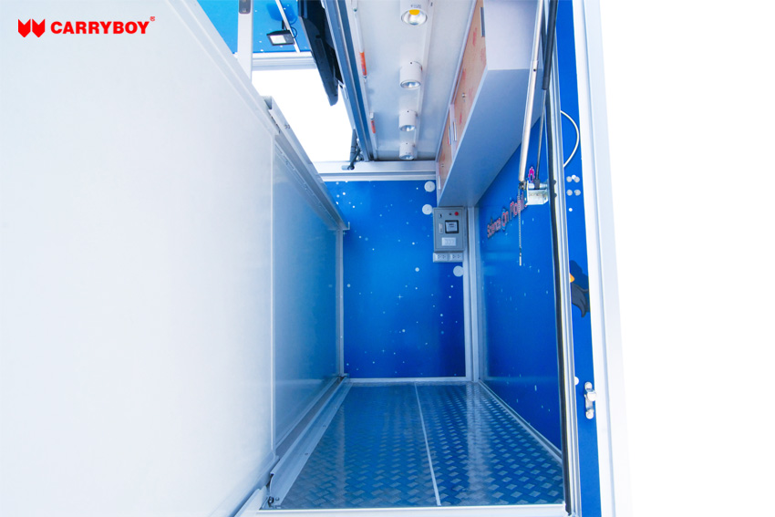 Mobile Stage Pickup Truck | Mobile Hydraulic Stage — Carryboy